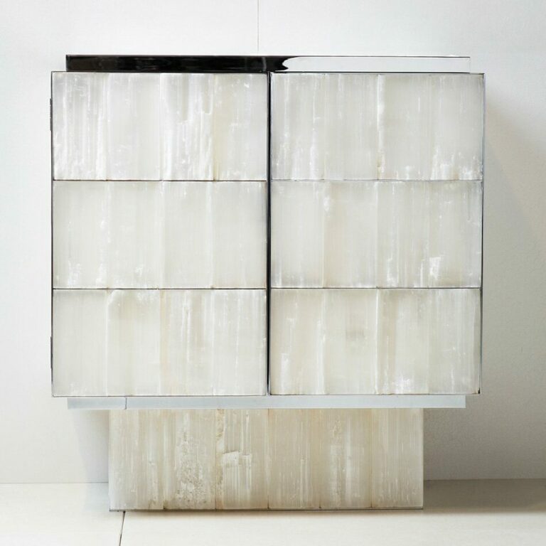 Le Gypse : un trésor naturel pour le mobilier d’exception